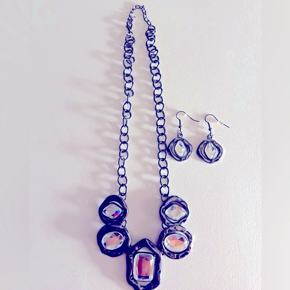 Jewelry | Silvertone W Reflective Mirror Crystal Set 16 Necklace ...